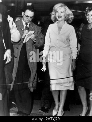 MARILYN MONROE -1961 PORTRAIT Stock Photo - Alamy