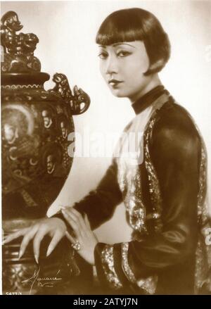 1961 , USA : The celebrated american actress STOCKARD CHANNING ( Susan ...