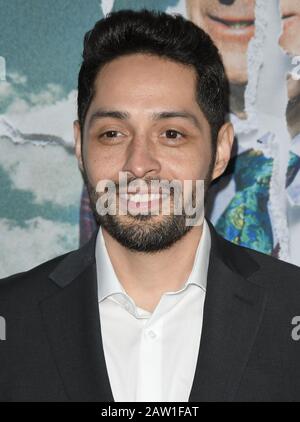 Maximino Arciniega arrives at AMC’s BETTER CALL SAUL Season 5 Premiere ...