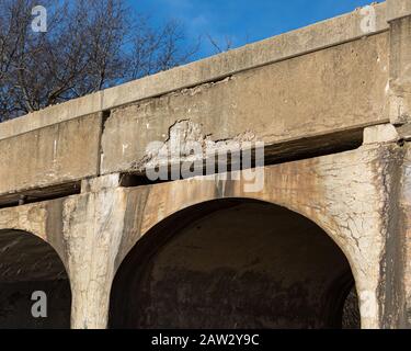 Crumbling infrastructure in old concrete building Stock Photo - Alamy