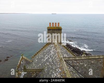 Typical tradtional scottish roof construction details Stock Photo - Alamy