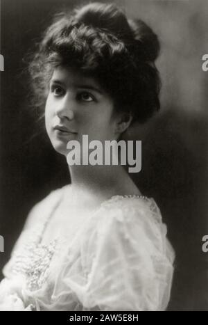 Countess Dentice Di Frasso Stock Photo - Alamy