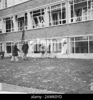 The Shell building in Amsterdam, Holland Stock Photo - Alamy
