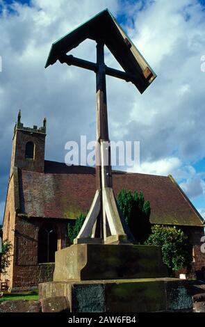 church cemetery maxstoke village warwickshire england uk Stock Photo ...
