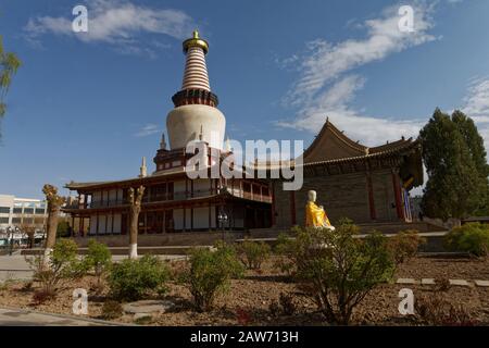 Dafo Si Buddhist temple in downtown Zhangye in Gansu province Stock ...