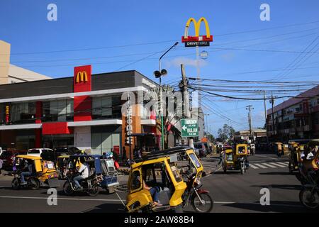 McDonald's exterior in the Philippines Stock Photo - Alamy