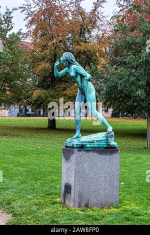 Echo Sculpture 1888, Bronze sculpture by sculptor Aksel Hansen in the ...