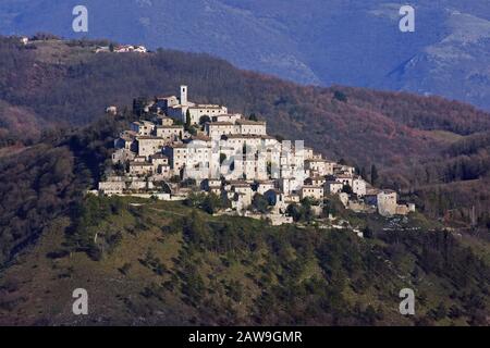Medieval village of Labro, Rieti, Lazio, Italy Stock Photo: 39700829 ...