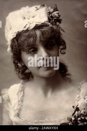 Portrait of Gabrielle Rejane - a French actress. Illustration of the ...