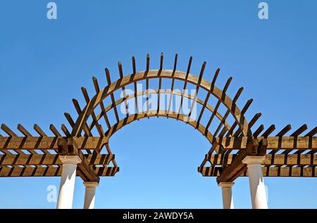 wood diagonal pergola structure material grating grate grid grille ...