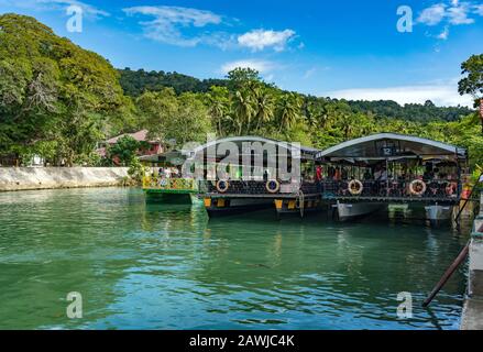 Loboc River Cruise, Loboc, Bohol, The Philippines Stock Photo - Alamy