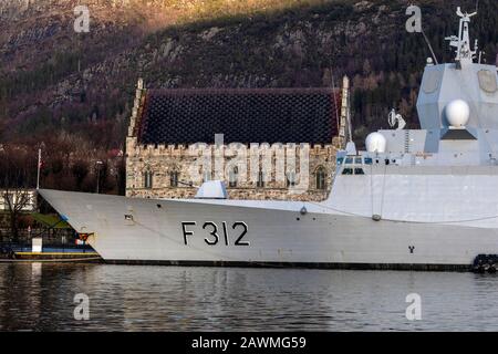 Norwegian warship, frigate F312 KNM Otto Sverdrup in front of ancient ...