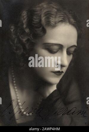 1948 ca: The italian theatre actress LAURA ADANI ( 1913 - 1996 ) , in ...