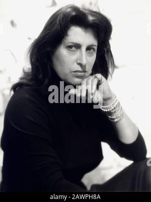 1955 , USA : The italian movie actress ANNA MAGNANI ( 1908 - 1973 ), in ...