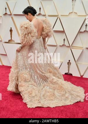 Sandra Oh arrives at the Oscars on Sunday, Feb. 9, 2020, at the Dolby ...