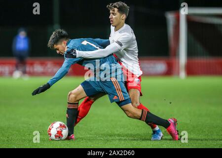 UTRECHT, 10-02-2020 ,Zoudenbalch Keuken Kampioen Divisie, Dutch ...