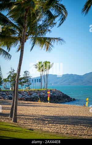 The Strand rock pool, Townsville, Queensland, Australia Stock Photo - Alamy