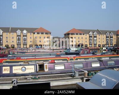 Grand Union Canal Apsley Hemel Hempstead Stock Photo - Alamy