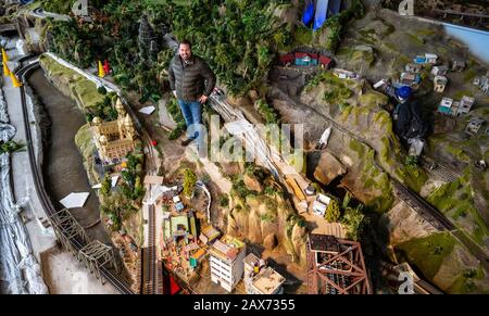 Bispingen, Germany. 07th Feb, 2020. The restaurateur, Frank Blin, is ...
