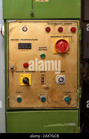 Hydraulic press machine, control panel Stock Photo - Alamy