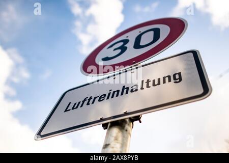 Maximum speed 30, air pollution control, Berlin, Germany Stock Photo ...