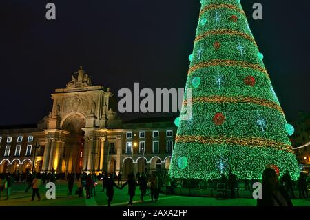 Giant Christmas tree in Terreiro do Paco at night. Lisbon, Portugal ...