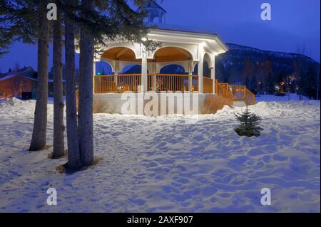 Winter morning at the Louis Trono Gazebo in downtown Banff, Alberta ...