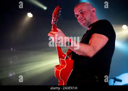 Porto, Portugal. 11th Feb, 2020. Mark Gardener from the English rock ...
