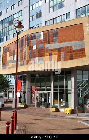 The University of Bradford is a public, plate glass university located ...