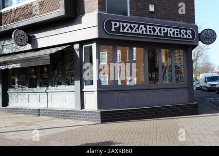 Pizza Express Restaurant shop front, Islington High Street Stock Photo ...