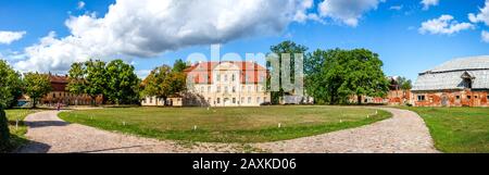 Castle Kummerow, Mecklenburg Vorpommern, Germany Stock Photo - Alamy