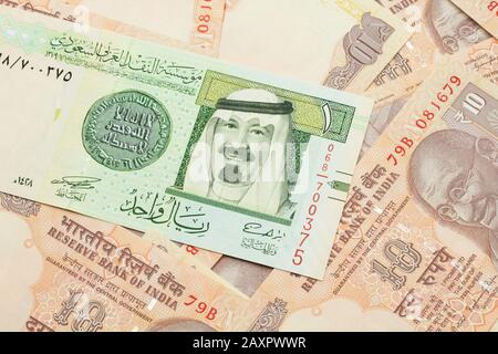 One Riyal note from Saudi Arabian Monetary Agency Stock Photo - Alamy