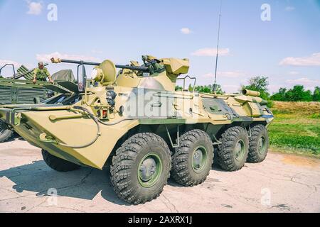 Russian infantry fighting vehicle. Worth the armament of the Russian ...