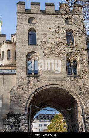 Hahnentor and Christmas market in Cologne Stock Photo - Alamy
