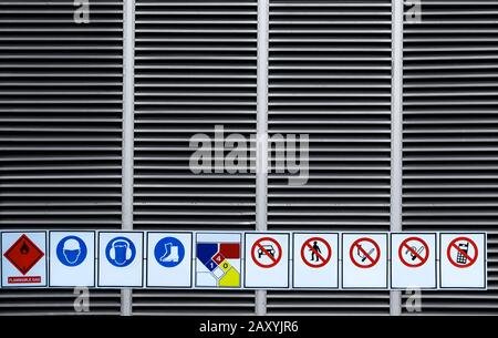 warning bonded area sign in warehouse Stock Photo: 88286067 - Alamy