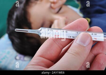 Close up Sick Young Boy Vomiting in Toilet at Home Stock Photo - Alamy