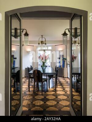 Interior home, modern dining table Stock Photo - Alamy