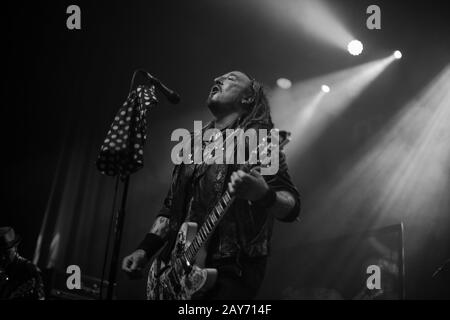 Ginger wildheart, singer/ guitarist from the wildhearts live at o2 ritz ...