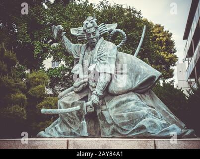 Samurai statue in Senso-ji Kannon temple, Tokyo, Japan. Samurai statue ...