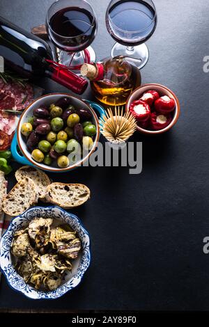 spanish tapas , food border background overhead view Stock Photo - Alamy