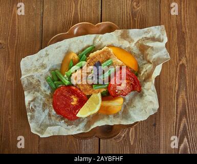 Red Snapper en Papillote , French term meaning in pape, classic recipe ...