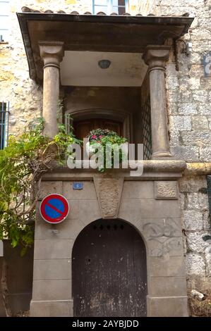valbonne opio - small french town Stock Photo - Alamy