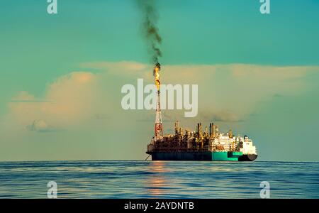 (Petronas) first floating liquefied natural gas (PFLNG 1) facility ...