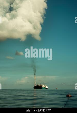 (Petronas) first floating liquefied natural gas (PFLNG 1) facility ...