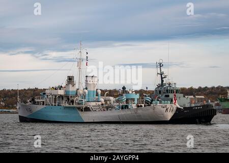 HMCS Sackville K181, a Flower-class corvette in Halifax harbour, that ...