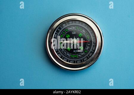 marine compass with movable arrow, reference point Stock Photo - Alamy