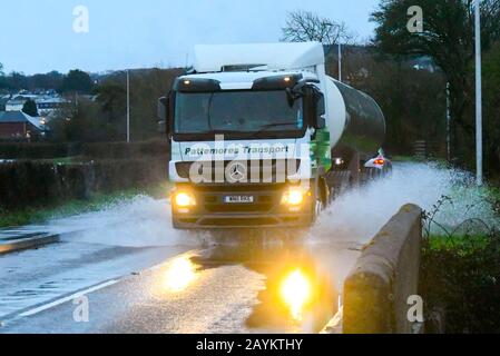 Axminster, Devon, UK. 16th February 2020. UK Weather. View of the River ...