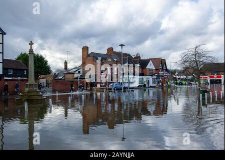 Flooding, Datchet Berkshire, UK. 10th February, 2014. The River Thames ...