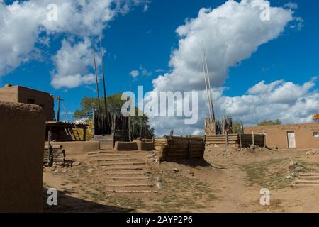 A kiva is a room used by Puebloans for religious rituals Stock Photo ...