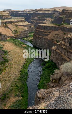 View of the Palouse River canyon with basalt columns at the Palouse ...